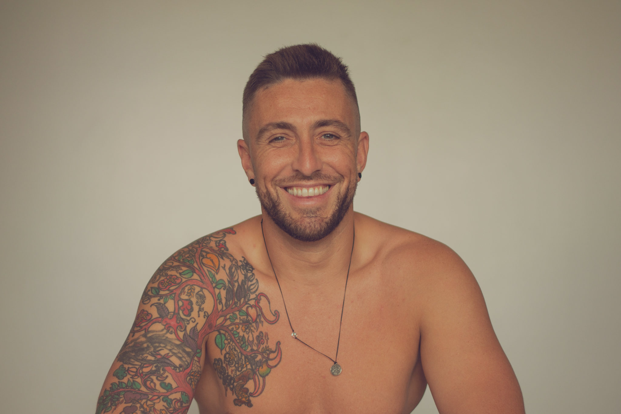 Mathieu Ferhati tout en douceur par le photographe Franck Aubry - Pop ...