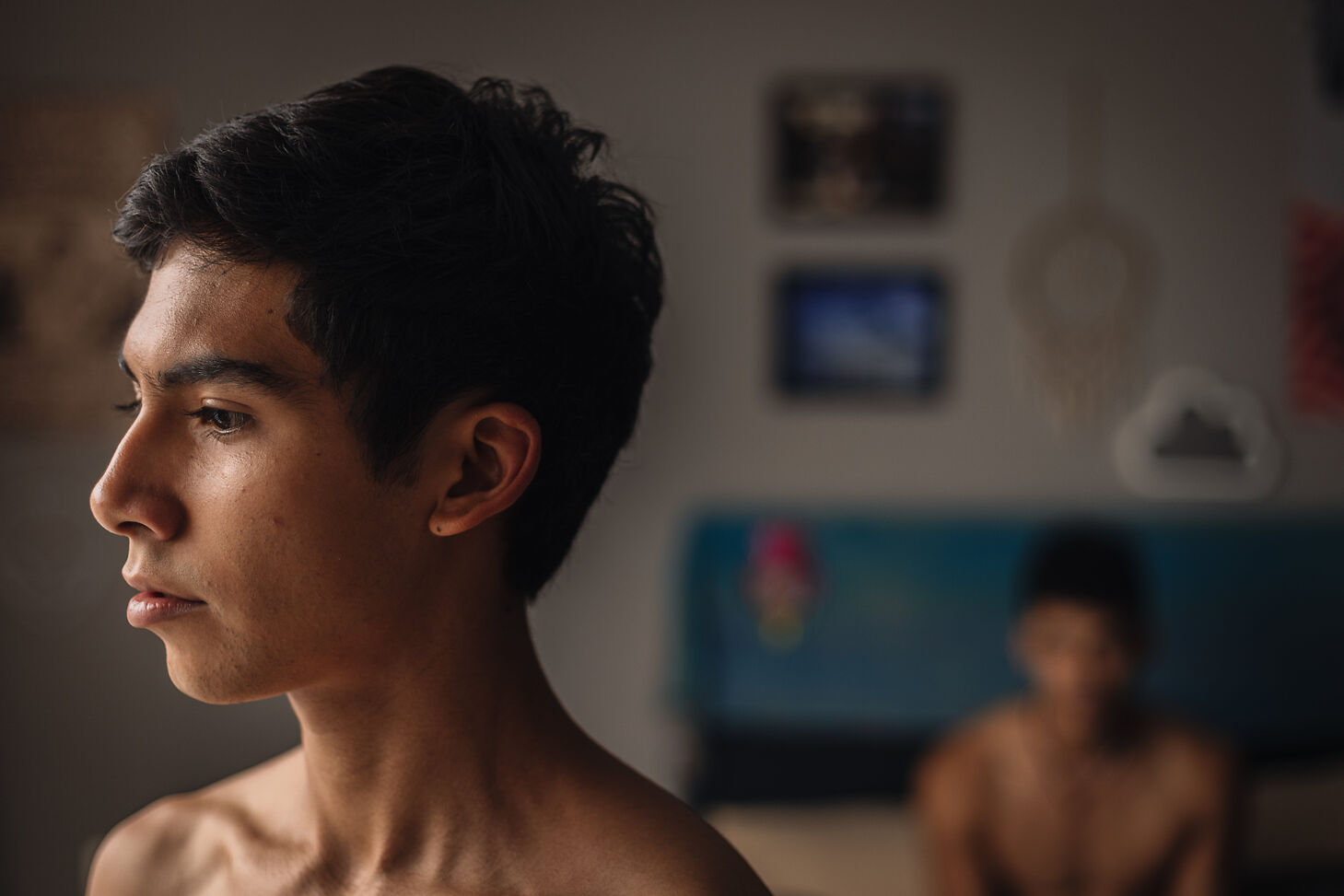 LES DÉMONS DE L’AUBE (Los demonios del amanecer) de Julián Hernández ...